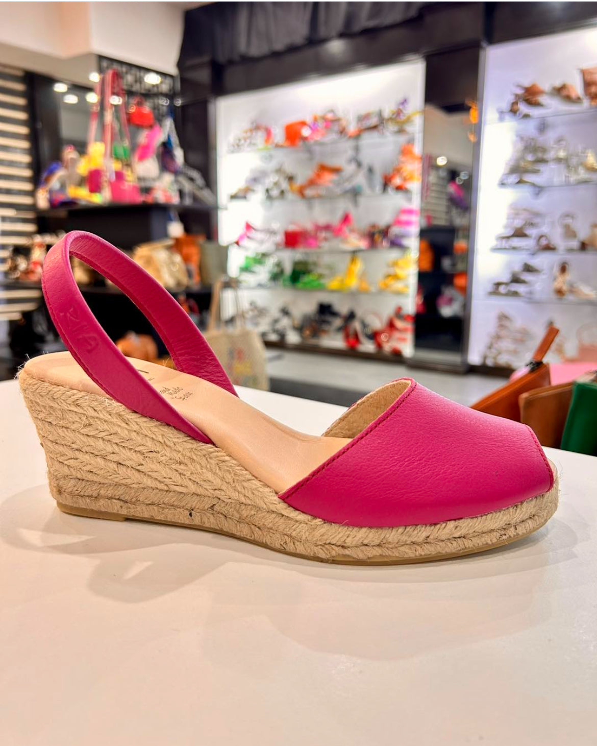 Foro – Shoe Fashions Kenmore