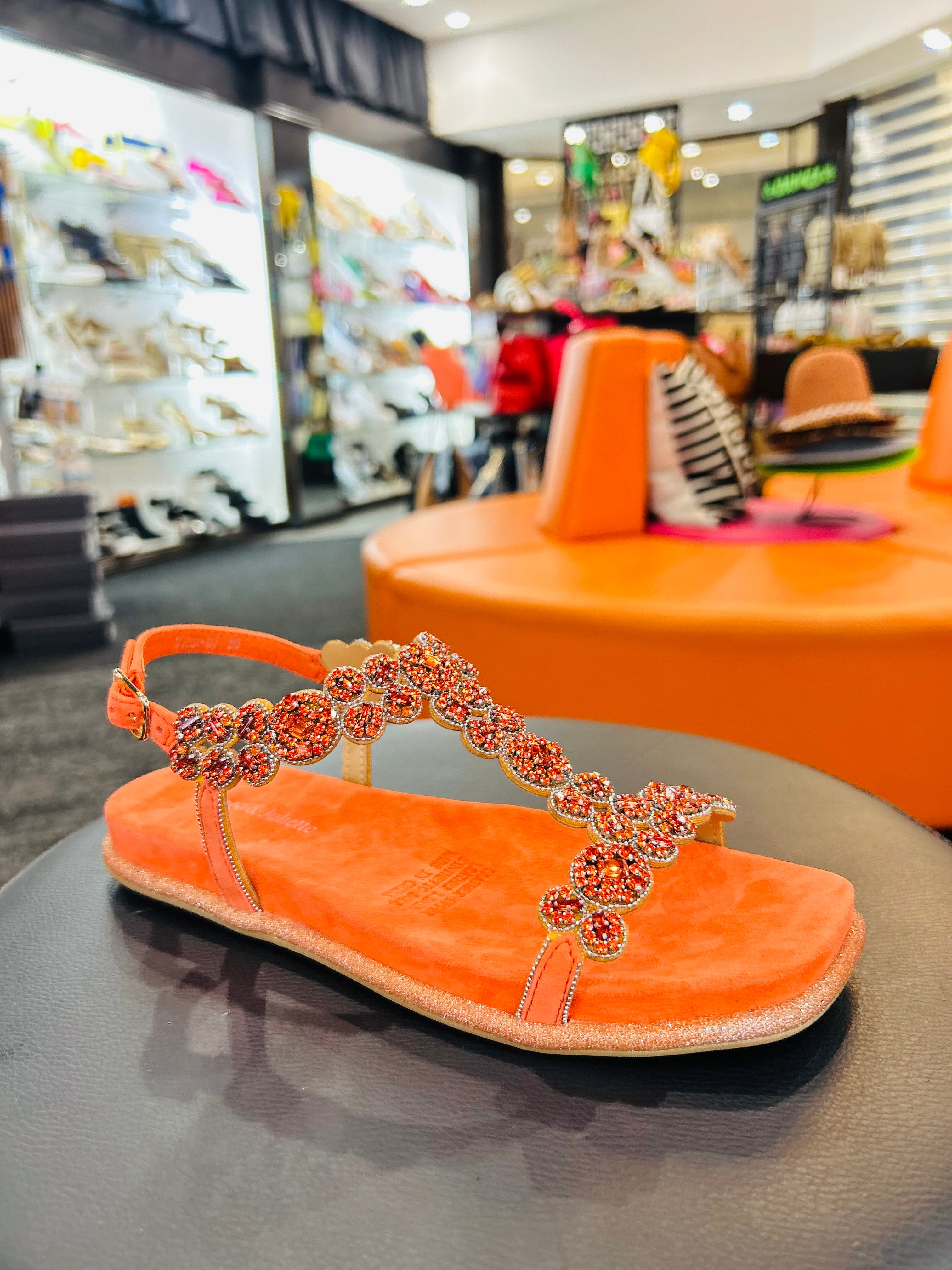 Yula – Shoe Fashions Kenmore