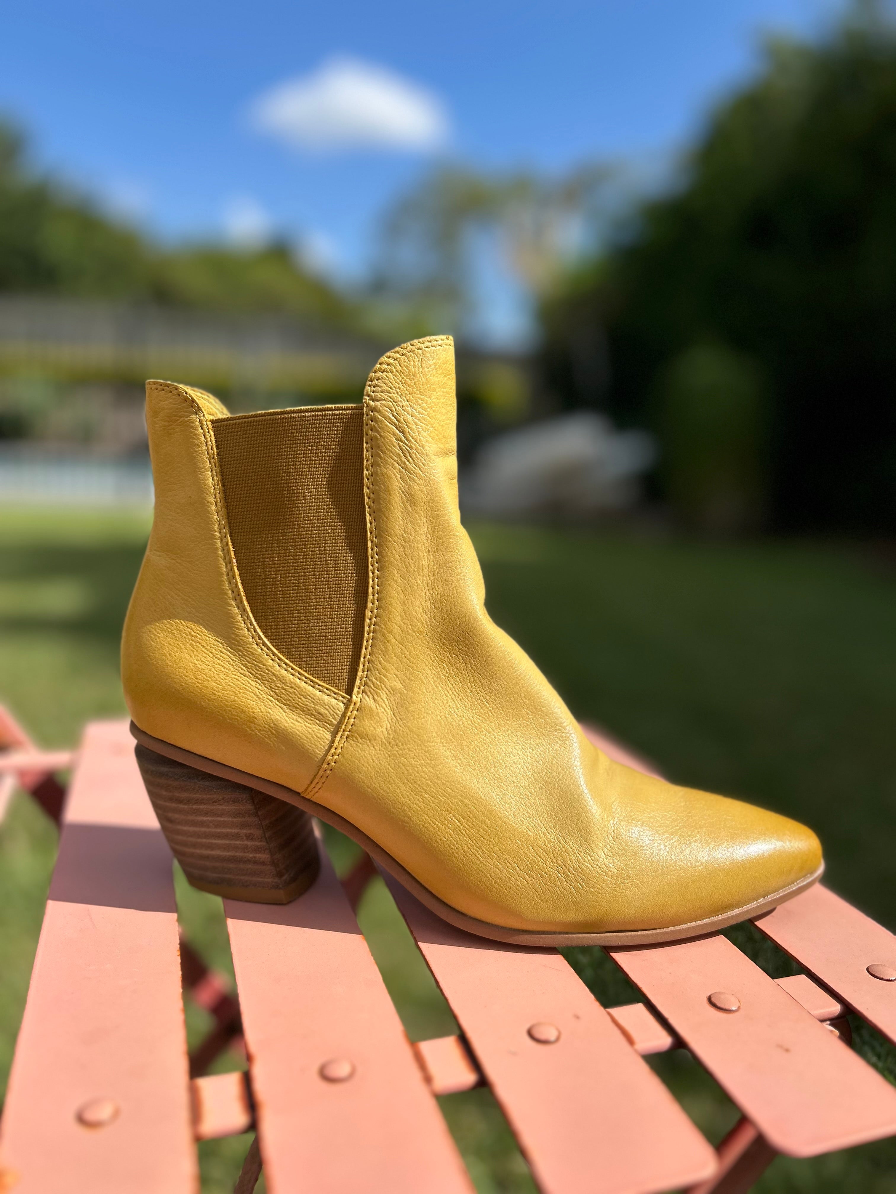 Jinks – Shoe Fashions Kenmore